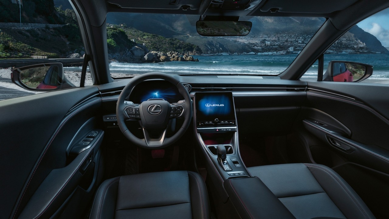 Le Lexus LBX hybride autorechargeable | Lexus Luxembourg
